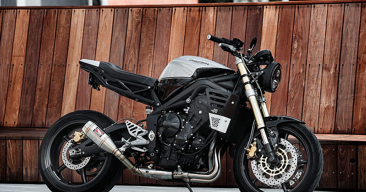 A sharp new suit for the Triumph Street Triple | Bike EXIF