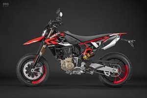 First look: The 77.5 hp Ducati Hypermotard 698 Mono supermoto | Bike…