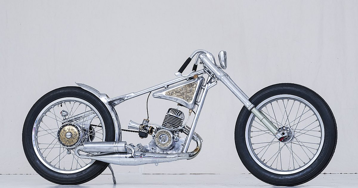 Zwei: A 53-kilogram two-stroke land speed racer by Wannabe-Choppers
