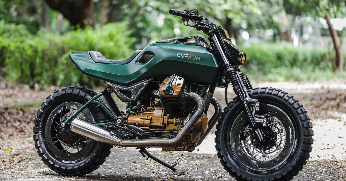 Workhorse: Smoked Garage customizes their Moto Guzzi V7 daily runner…